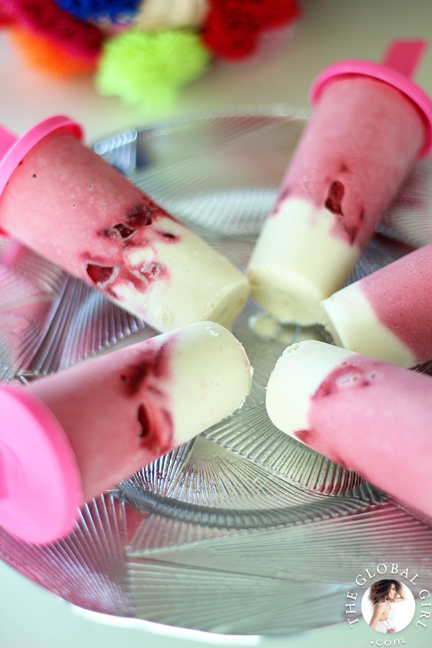 Healthy Strawberry Fruit Ice Pops | THE GLOBAL GIRL