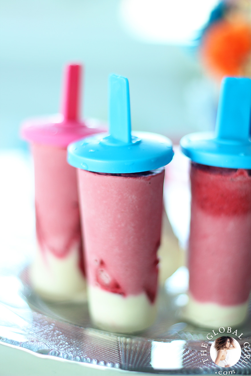 Healthy Strawberry Fruit Ice Pops | THE GLOBAL GIRL