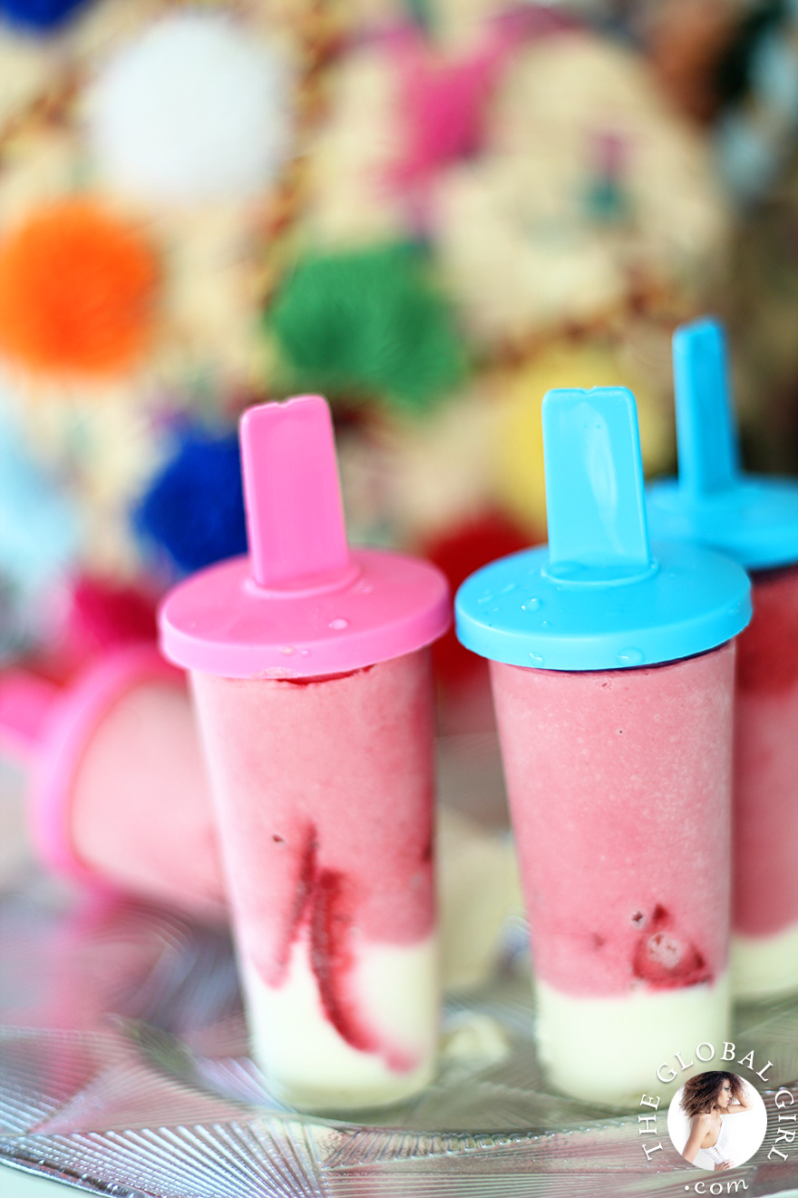 Healthy Strawberry Fruit Ice Pops | THE GLOBAL GIRL